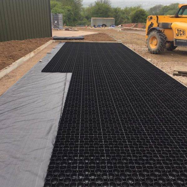 Recycled Plastic Gravel Parking Grids - The Plastic Company